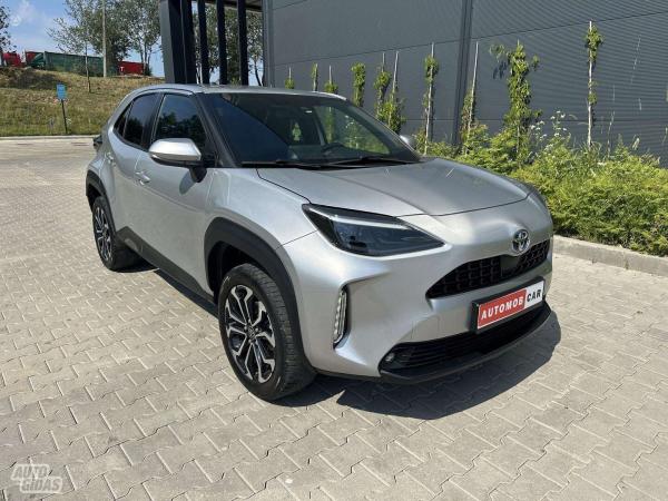 Toyota Yaris Cross 2022 Viļņa, ar dzinēja tilpumu 1.50 L un nobraukumu 99 tūkst. km par 20950 €, foto 1 vietnē AUTOMOTO.COM.LV
