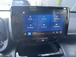 Тойота Yaris Cross 2022 в Вильнюс, объемом двигателя 1.50 л и пробегом 99 тыс. км за 20950 €, фото 21 на AUTOMOTO.COM.LV