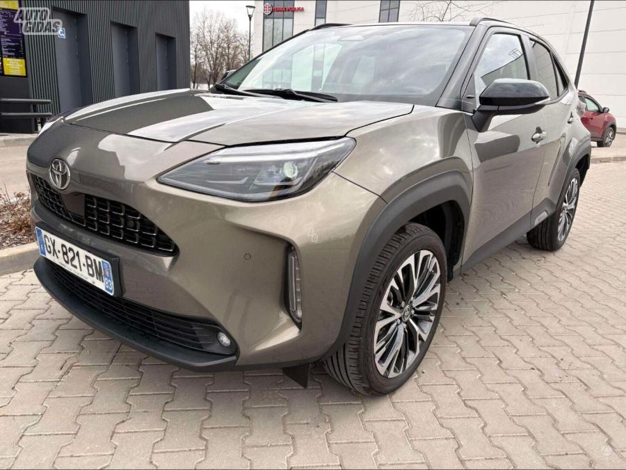 Toyota Yaris Cross 2024 in Kaunas, with an engine capacity of 1.50 L and mileage of 11 thousand km for 23800 €, photo 7 on AUTOMOTO.COM.LV