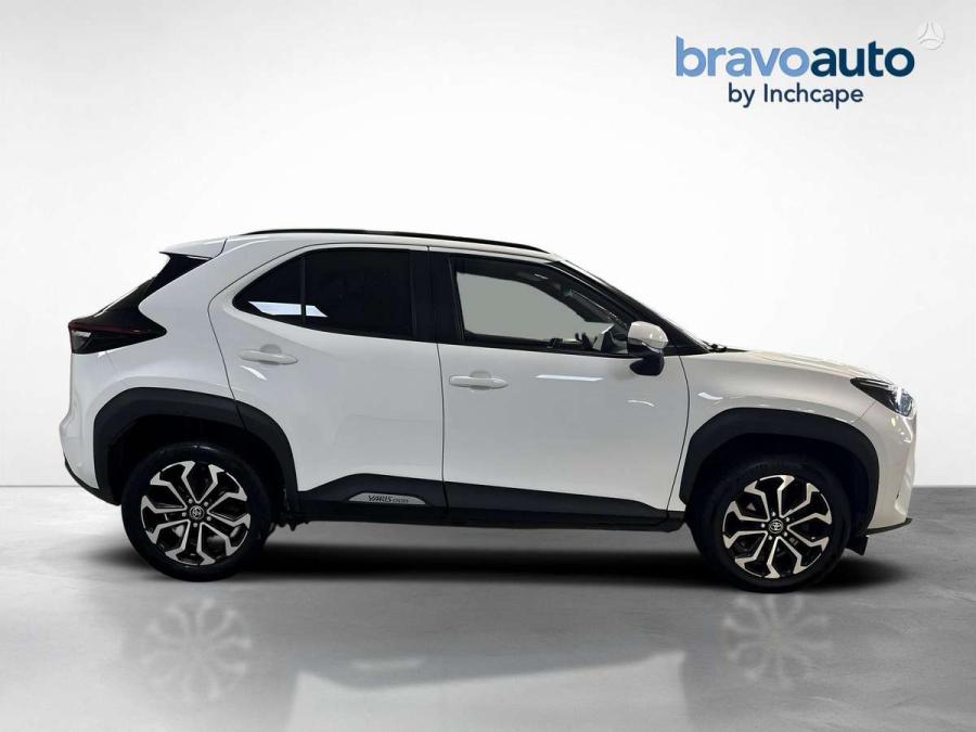 Тойота Yaris Cross 2024 в Вильнюс, объемом двигателя 1.50 л и пробегом 119 тыс. км за 22500 €, фото 7 на AUTOMOTO.COM.LV