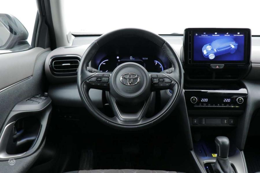 Зеленый Тойота Yaris Cross 2022 в Вильнюс, объемом двигателя 1.49 л и пробегом 77 тыс. км за 24990 €, фото 9 на AUTOMOTO.COM.LV