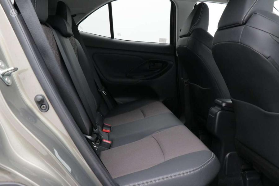 Зеленый Тойота Yaris Cross 2022 в Вильнюс, объемом двигателя 1.49 л и пробегом 77 тыс. км за 24990 €, фото 11 на AUTOMOTO.COM.LV
