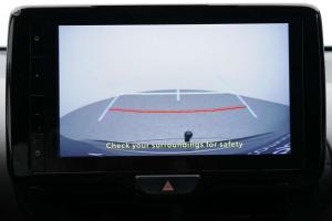 Зеленый Тойота Yaris Cross 2022 в Вильнюс, объемом двигателя 1.49 л и пробегом 77 тыс. км за 24990 €, фото 24 на AUTOMOTO.COM.LV