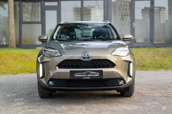 Зеленый Тойота Yaris Cross 2022 в Вильнюс, объемом двигателя 1.49 л и пробегом 153 тыс. км за 17500 €, фото 5 на AUTOMOTO.COM.LV