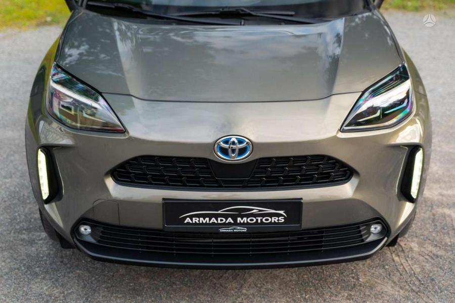 Зеленый Тойота Yaris Cross 2022 в Вильнюс, объемом двигателя 1.49 л и пробегом 153 тыс. км за 17500 €, фото 6 на AUTOMOTO.COM.LV