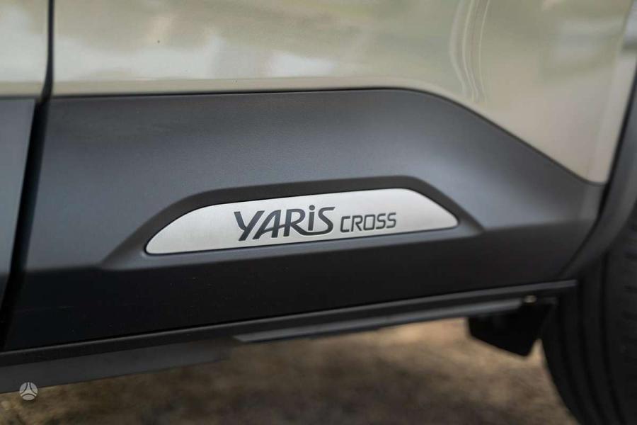 Зеленый Тойота Yaris Cross 2022 в Вильнюс, объемом двигателя 1.49 л и пробегом 153 тыс. км за 17500 €, фото 12 на AUTOMOTO.COM.LV