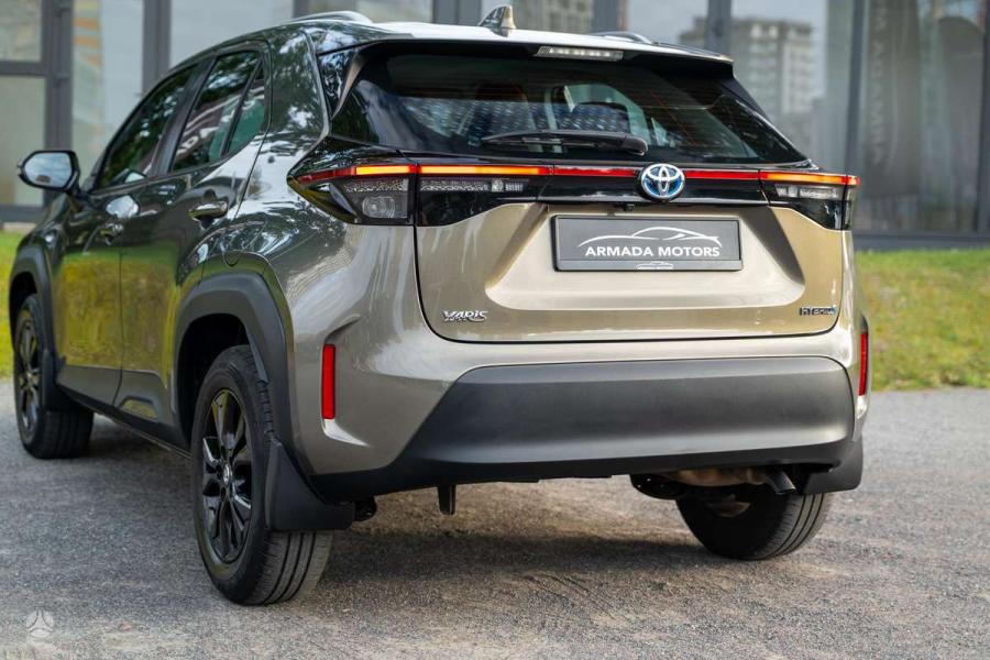 Зеленый Тойота Yaris Cross 2022 в Вильнюс, объемом двигателя 1.49 л и пробегом 153 тыс. км за 17500 €, фото 15 на AUTOMOTO.COM.LV