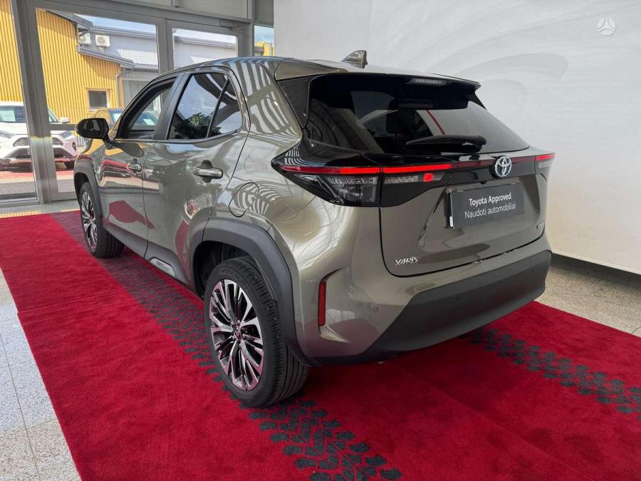 Зеленый Тойота Yaris Cross 2023 в Шяуляй, объемом двигателя 1.49 л и пробегом 61 тыс. км за 23900 €, фото 6 на AUTOMOTO.COM.LV