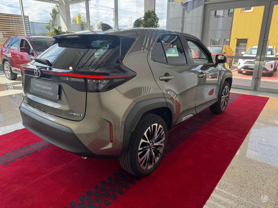 Зеленый Тойота Yaris Cross 2023 в Шяуляй, объемом двигателя 1.49 л и пробегом 61 тыс. км за 23900 €, фото 7 на AUTOMOTO.COM.LV
