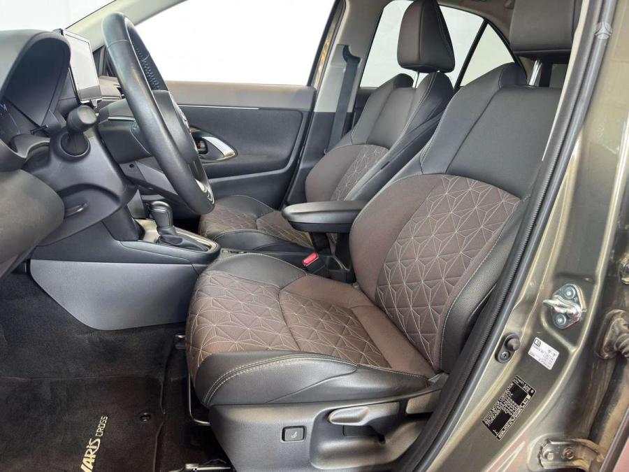 Зеленый Тойота Yaris Cross 2023 в Шяуляй, объемом двигателя 1.49 л и пробегом 61 тыс. км за 23900 €, фото 14 на AUTOMOTO.COM.LV