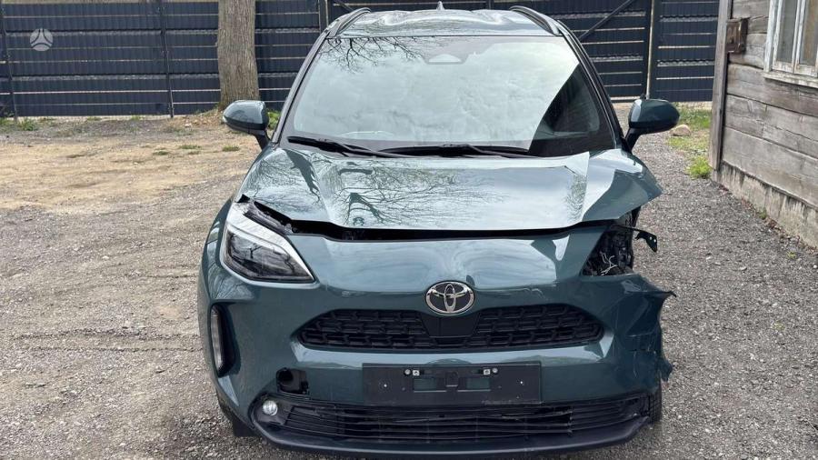 Zaļš Toyota Yaris Cross 2025 Jonava, ar dzinēja tilpumu 1.50 L un nobraukumu 10 tūkst. km par 11000 €, foto 11 vietnē AUTOMOTO.COM.LV