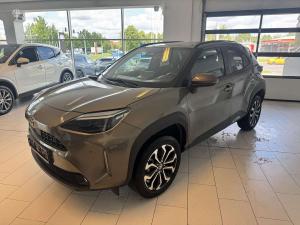 Zaļš Toyota Yaris Cross 2025 Šauļi, ar dzinēja tilpumu 1.49 L un nobraukumu 20 tūkst. km par 24600 €, foto 5 vietnē AUTOMOTO.COM.LV