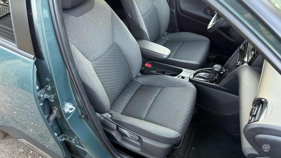 Зеленый Тойота Yaris Cross 2025 в Ионава, объемом двигателя 1.50 л и пробегом 10 тыс. км за 10800 €, фото 21 на AUTOMOTO.COM.LV