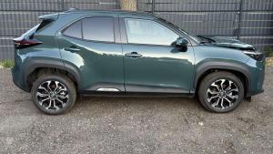Zaļš Toyota Yaris Cross 2025 Jonava, ar dzinēja tilpumu 1.50 L un nobraukumu 10 tūkst. km par 10700 €, foto  vietnē AUTOMOTO.COM.LV