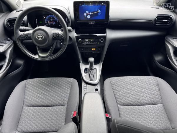 Зеленый Тойота Yaris Cross 2025 в Авиженяй, объемом двигателя 1.50 л и пробегом 12 тыс. км за 22500 €, фото 5 на AUTOMOTO.COM.LV