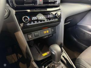 Zaļš Toyota Yaris Cross 2025 Šauļi, ar dzinēja tilpumu 1.49 L un nobraukumu 6 tūkst. km par 29500 €, foto 16 vietnē AUTOMOTO.COM.LV