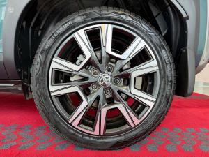 Zaļš Toyota Yaris Cross 2025 Šauļi, ar dzinēja tilpumu 1.49 L un nobraukumu 6 tūkst. km par 29500 €, foto 26 vietnē AUTOMOTO.COM.LV
