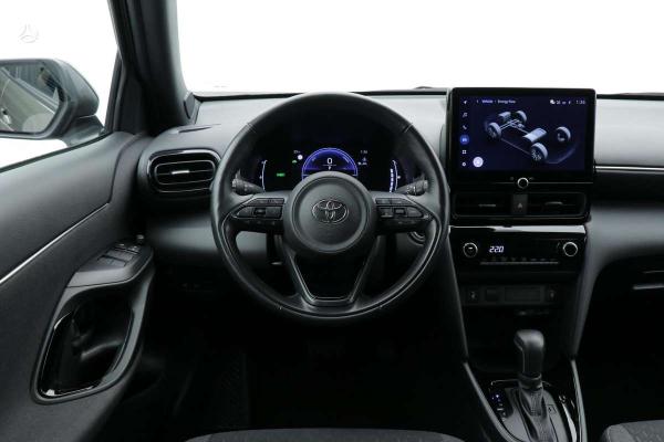 Zaļš Toyota Yaris Cross 2025 Viļņa, ar dzinēja tilpumu 1.49 L un nobraukumu 24 tūkst. km par 26900 €, foto 8 vietnē AUTOMOTO.COM.LV