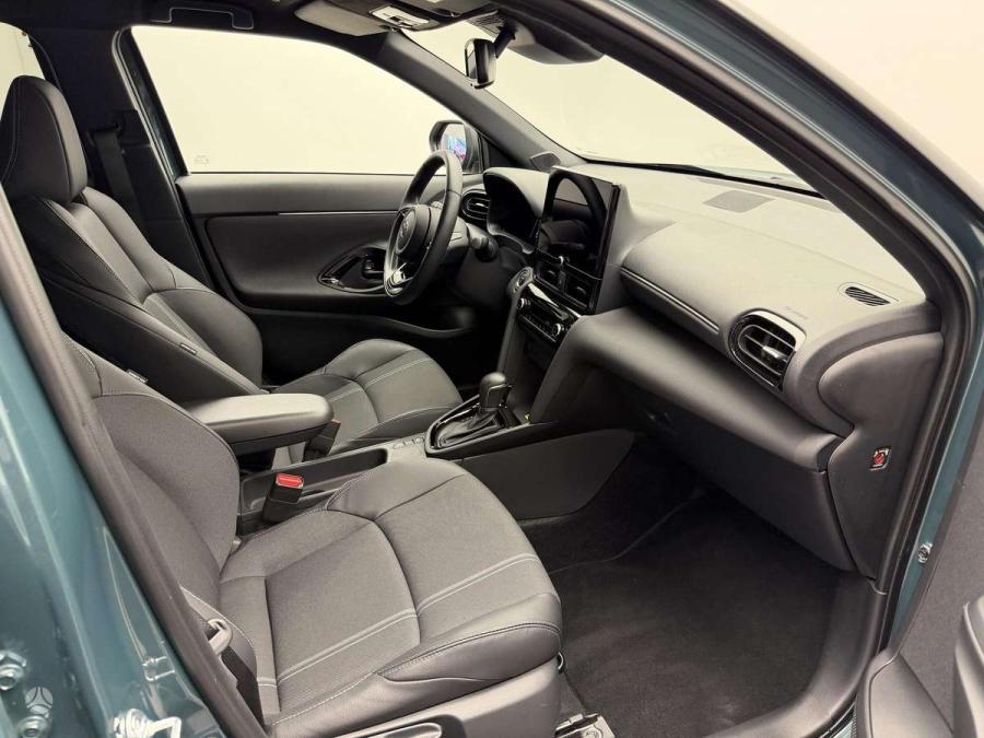Зеленый Тойота Yaris Cross 2025 в Паневежис, объемом двигателя 1.49 л и пробегом 9 тыс. км за 28990 €, фото 15 на AUTOMOTO.COM.LV