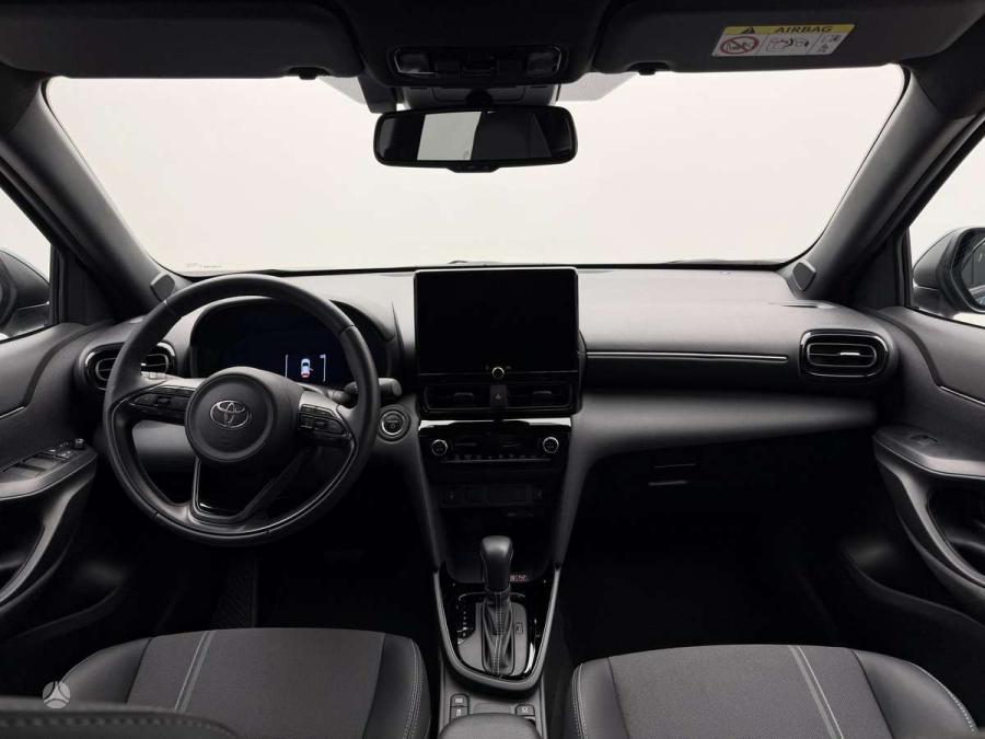 Зеленый Тойота Yaris Cross 2025 в Паневежис, объемом двигателя 1.49 л и пробегом 9 тыс. км за 28990 €, фото 17 на AUTOMOTO.COM.LV