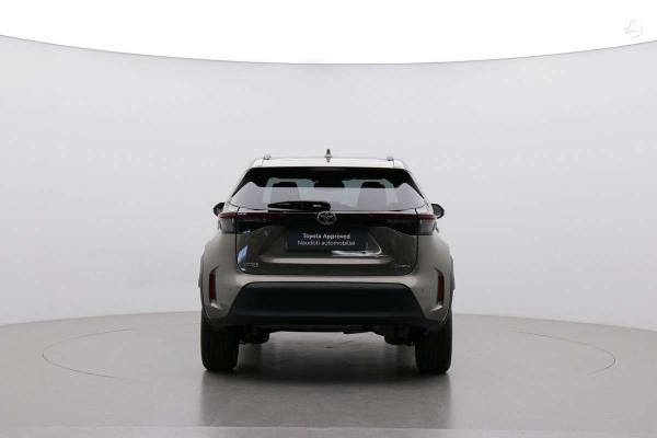 Зеленый Тойота Yaris Cross 2025 в Вильнюс, объемом двигателя 1.49 л и пробегом 24 тыс. км за 26900 €, фото 6 на AUTOMOTO.COM.LV