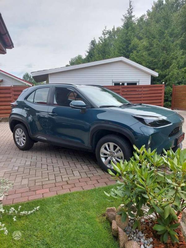 Зеленый Тойота Yaris Cross 2026 в Клайпеда, объемом двигателя 1.49 л и пробегом 0 тыс. км за 24850 €, фото 1 на AUTOMOTO.COM.LV