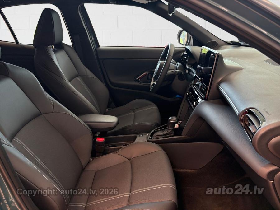 Зеленый Тойота Yaris Cross 2026 в Пярну, объемом двигателя 1.50 л и пробегом 3 тыс. км за 31490 €, фото 7 на AUTOMOTO.COM.LV