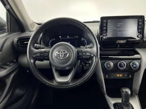 Зеленый Тойота Yaris Cross 2022 в Вильнюс, объемом двигателя 1.49 л и пробегом 85 тыс. км за 17900 €, фото 10 на AUTOMOTO.COM.LV