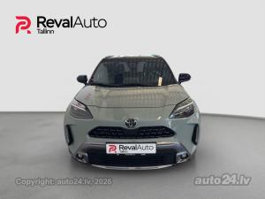 Zaļš Toyota Yaris Cross 2024 Tallina, ar dzinēja tilpumu 1.50 L un nobraukumu 24 tūkst. km par 26900 €, foto 3 vietnē AUTOMOTO.COM.LV