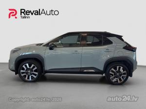 Zaļš Toyota Yaris Cross 2024 Tallina, ar dzinēja tilpumu 1.50 L un nobraukumu 24 tūkst. km par 26900 €, foto 4 vietnē AUTOMOTO.COM.LV