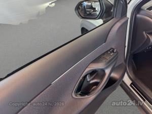 Zaļš Toyota Yaris Cross 2024 Tallina, ar dzinēja tilpumu 1.50 L un nobraukumu 24 tūkst. km par 26900 €, foto 8 vietnē AUTOMOTO.COM.LV