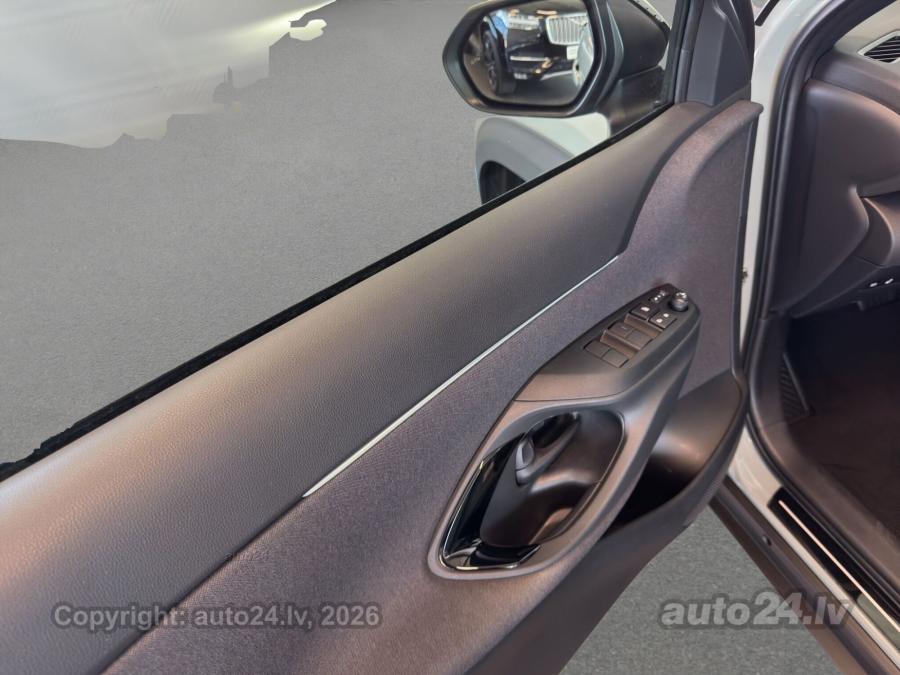 Zaļš Toyota Yaris Cross 2024 Tallina, ar dzinēja tilpumu 1.50 L un nobraukumu 24 tūkst. km par 26900 €, foto 8 vietnē AUTOMOTO.COM.LV