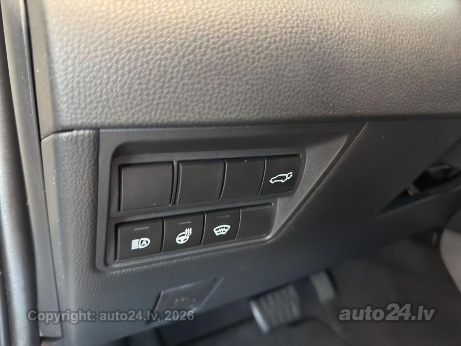Zaļš Toyota Yaris Cross 2024 Tallina, ar dzinēja tilpumu 1.50 L un nobraukumu 24 tūkst. km par 26900 €, foto 13 vietnē AUTOMOTO.COM.LV