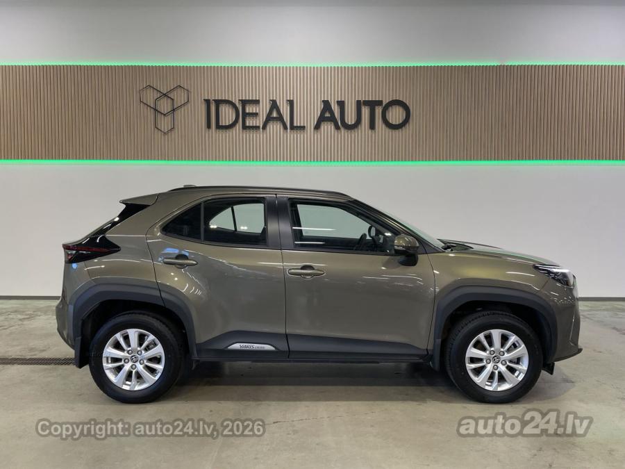 Зеленый Тойота Yaris Cross 2025 в Таллин, объемом двигателя 1.50 л и пробегом 45 тыс. км за 23990 €, фото 4 на AUTOMOTO.COM.LV