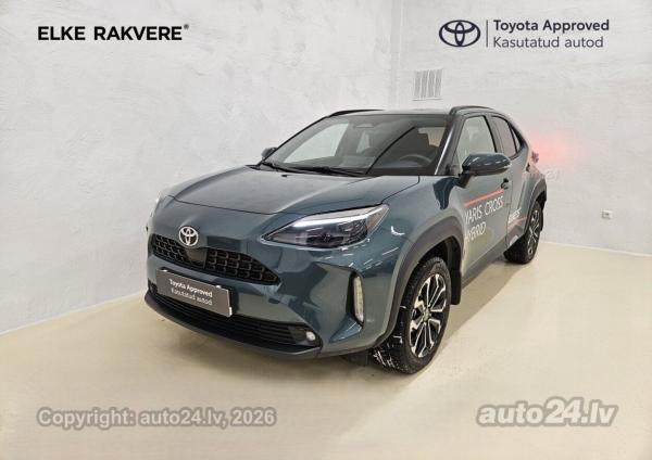 Green Toyota Yaris Cross 2025 in Rakvere, with an engine capacity of 1.49 L and mileage of 3 thousand km for 27990 €, photo 1 on AUTOMOTO.COM.LV