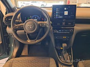 Зеленый Тойота Yaris Cross 2025 в Нарва, объемом двигателя 1.49 л и пробегом 9 тыс. км за 27900 €, фото 13 на AUTOMOTO.COM.LV