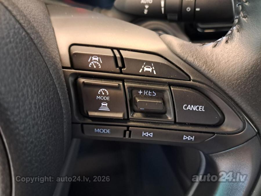 Зеленый Тойота Yaris Cross 2025 в Нарва, объемом двигателя 1.49 л и пробегом 9 тыс. км за 27900 €, фото 15 на AUTOMOTO.COM.LV