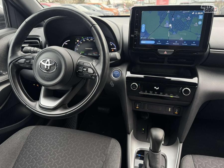 Pelēks Toyota Yaris Cross 2022 Kauņa, ar dzinēja tilpumu 1.50 L un nobraukumu 71 tūkst. km par 22194 €, foto 16 vietnē AUTOMOTO.COM.LV