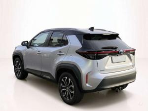 Pelēks Toyota Yaris Cross 2022 Kauņa, ar dzinēja tilpumu 1.49 L un nobraukumu 46 tūkst. km par 21899 €, foto 6 vietnē AUTOMOTO.COM.LV