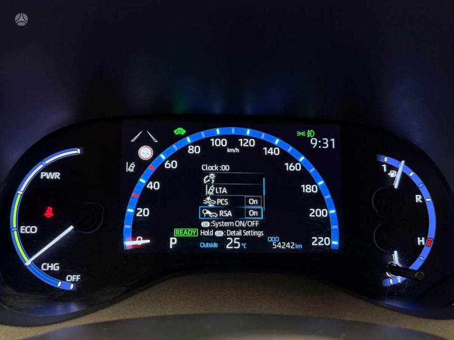 Pelēks Toyota Yaris Cross 2022 Panevēža, ar dzinēja tilpumu 1.49 L un nobraukumu 54 tūkst. km par 21990 €, foto 26 vietnē AUTOMOTO.COM.LV