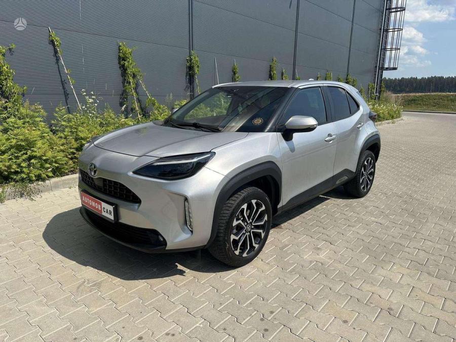 Pelēks Toyota Yaris Cross 2022 Viļņa, ar dzinēja tilpumu 1.49 L un nobraukumu 99 tūkst. km par 20950 €, foto 6 vietnē AUTOMOTO.COM.LV