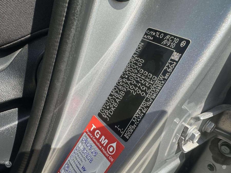 Pelēks Toyota Yaris Cross 2022 Viļņa, ar dzinēja tilpumu 1.49 L un nobraukumu 99 tūkst. km par 20950 €, foto 15 vietnē AUTOMOTO.COM.LV