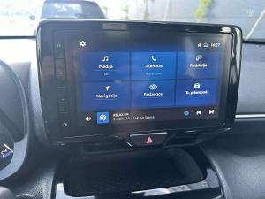 Pelēks Toyota Yaris Cross 2022 Viļņa, ar dzinēja tilpumu 1.49 L un nobraukumu 99 tūkst. km par 20950 €, foto 21 vietnē AUTOMOTO.COM.LV
