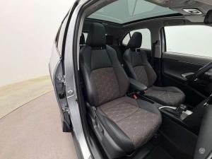 Pelēks Toyota Yaris Cross 2022 Panevēža, ar dzinēja tilpumu 1.49 L un nobraukumu 92 tūkst. km par 22990 €, foto 17 vietnē AUTOMOTO.COM.LV