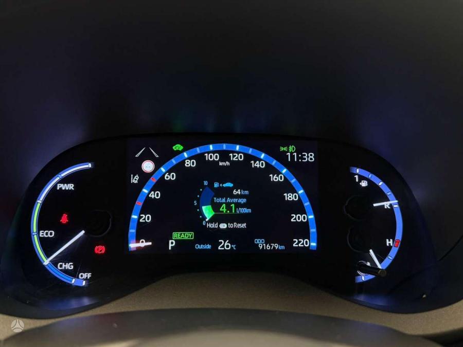 Pelēks Toyota Yaris Cross 2022 Panevēža, ar dzinēja tilpumu 1.49 L un nobraukumu 92 tūkst. km par 22990 €, foto 25 vietnē AUTOMOTO.COM.LV
