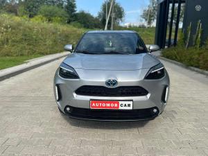 Pelēks Toyota Yaris Cross 2022 Viļņa, ar dzinēja tilpumu 1.49 L un nobraukumu 99 tūkst. km par 20950 €, foto  vietnē AUTOMOTO.COM.LV