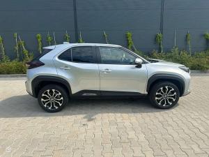 Pelēks Toyota Yaris Cross 2022 Viļņa, ar dzinēja tilpumu 1.49 L un nobraukumu 99 tūkst. km par 20950 €, foto 6 vietnē AUTOMOTO.COM.LV