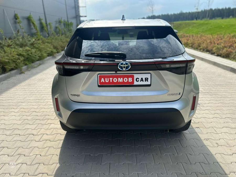 Pelēks Toyota Yaris Cross 2022 Viļņa, ar dzinēja tilpumu 1.49 L un nobraukumu 99 tūkst. km par 20950 €, foto 12 vietnē AUTOMOTO.COM.LV