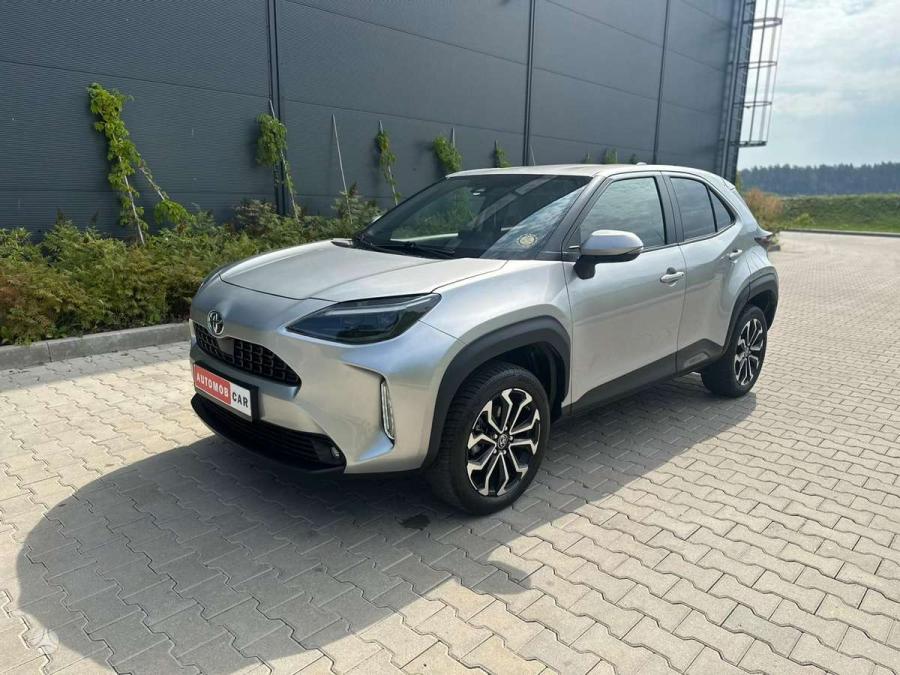 Pelēks Toyota Yaris Cross 2022 Viļņa, ar dzinēja tilpumu 1.49 L un nobraukumu 99 tūkst. km par 20950 €, foto 15 vietnē AUTOMOTO.COM.LV
