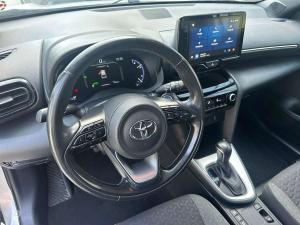 Pelēks Toyota Yaris Cross 2022 Viļņa, ar dzinēja tilpumu 1.49 L un nobraukumu 99 tūkst. km par 20950 €, foto 30 vietnē AUTOMOTO.COM.LV